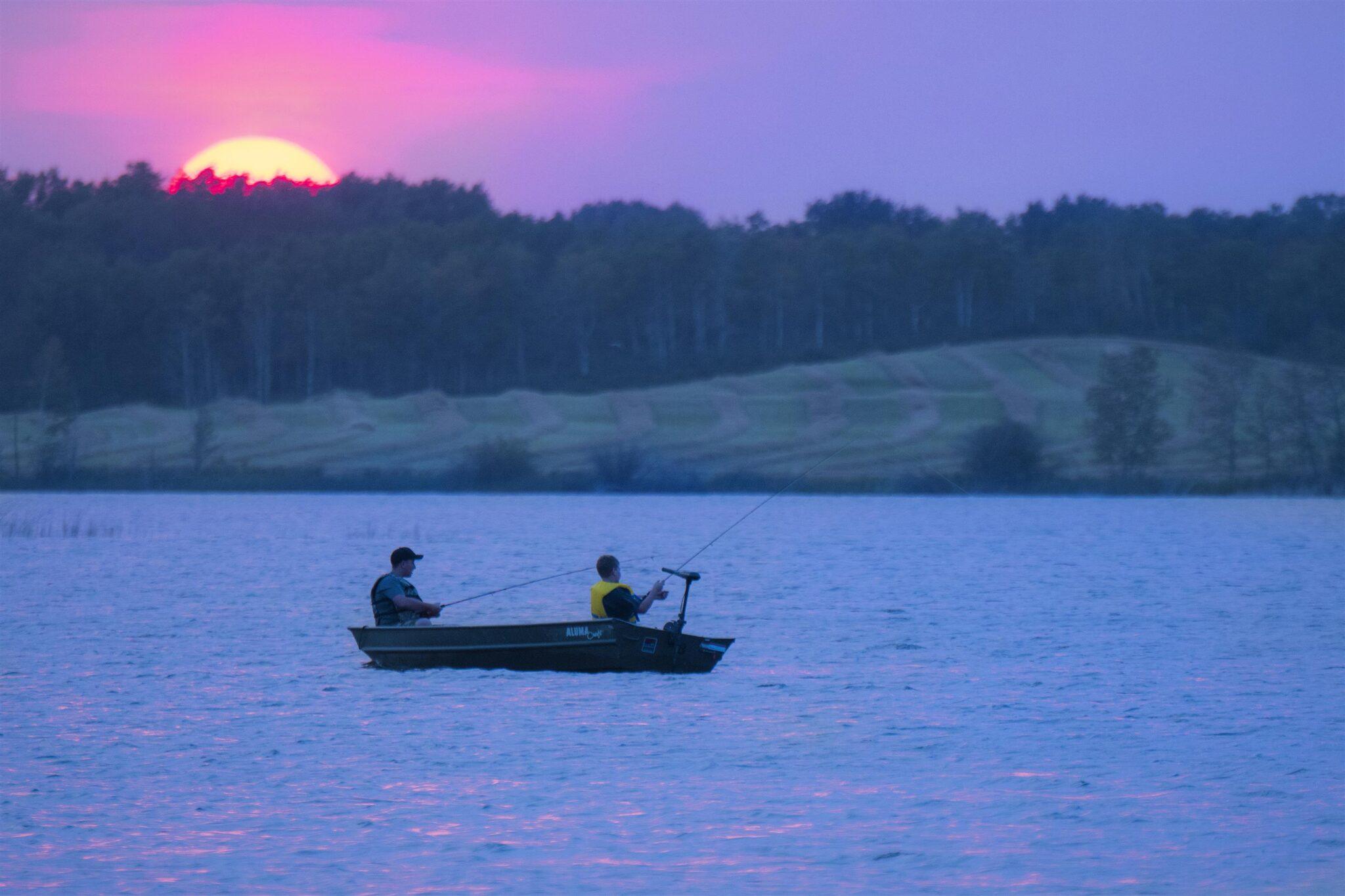 Lakes, Fishing & Boating - Rossburn CDC